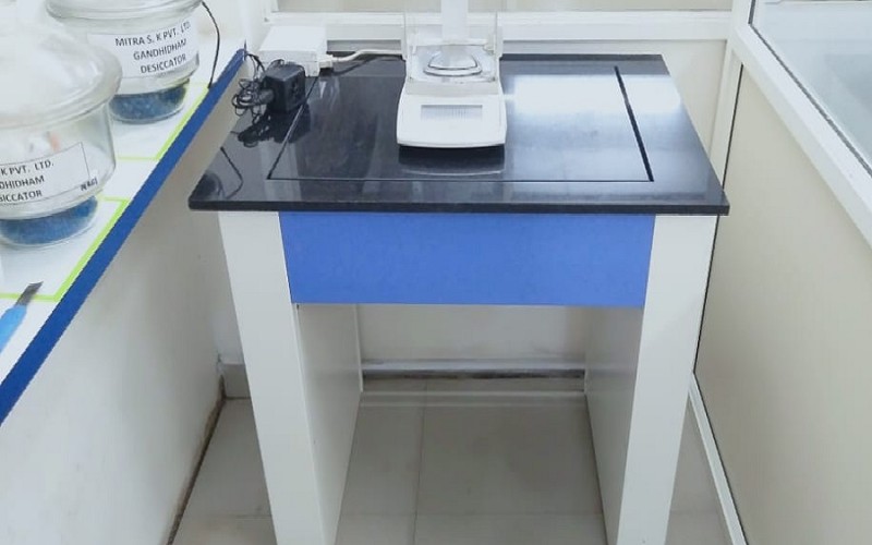 Anti Vibration Lab Bench & Table | SHAPERS LAB
